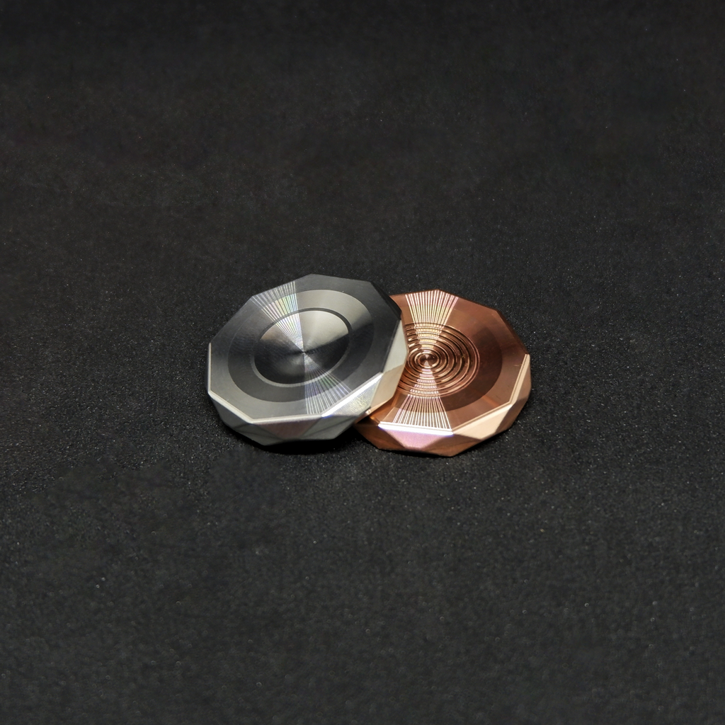 AONIC Worry Coin – Fidget HQ